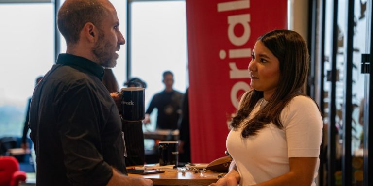 Programa de inducción: paso a paso para crearlo | Factorial